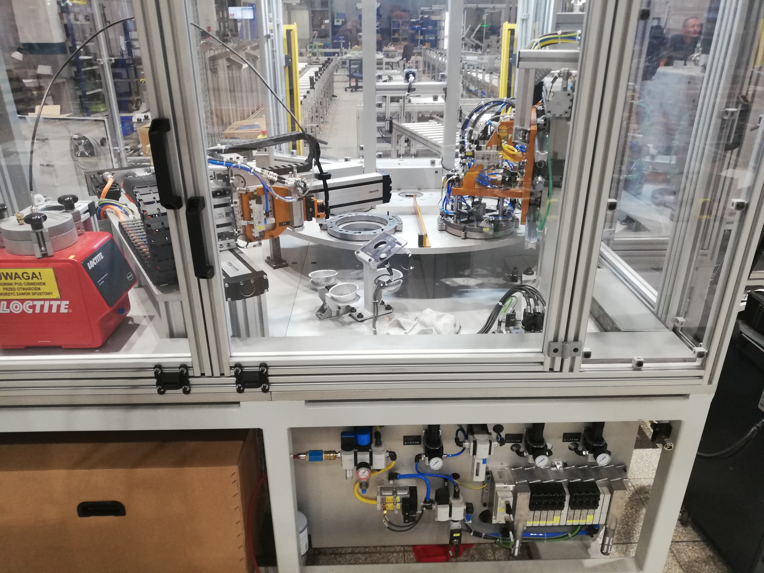 Czujnik laserowy TCP od CAPTRON do kontroli pozycji igły nakładającej klej - CAPTRON